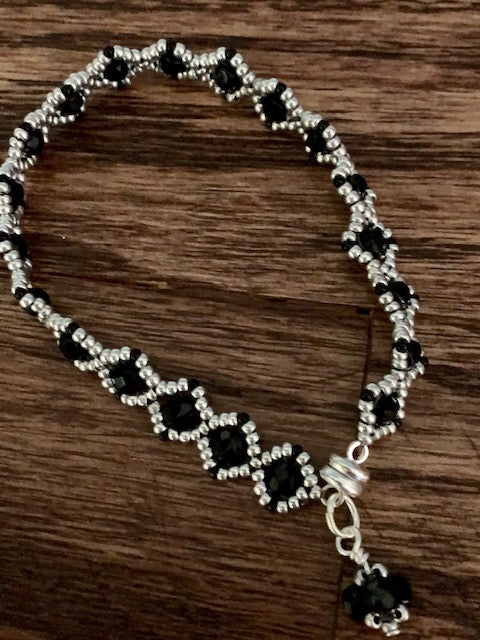 Netted Embellished Bracelet with Dangle Kit – Simply Beadiful